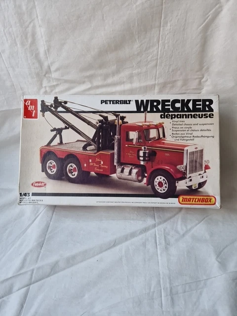AMT/MATCHBOX PETERBILT WRACKER Maßstab 1/43 EUR 40,18 - PicClick DE