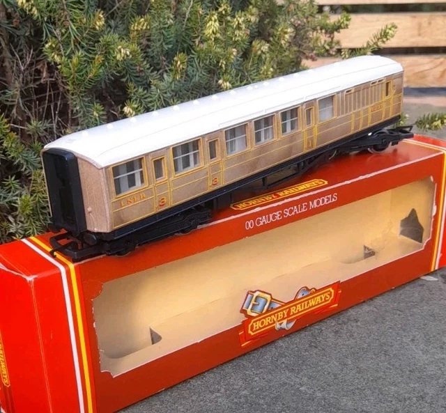 BOXED HORNBY R478 LNER Teak Corridor Brake Composite Coach 4237 OO ...