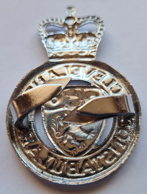 VINTAGE POLICE BADGE.CLEVELAND Constabulary.uniform.emblem.royal Crown ...