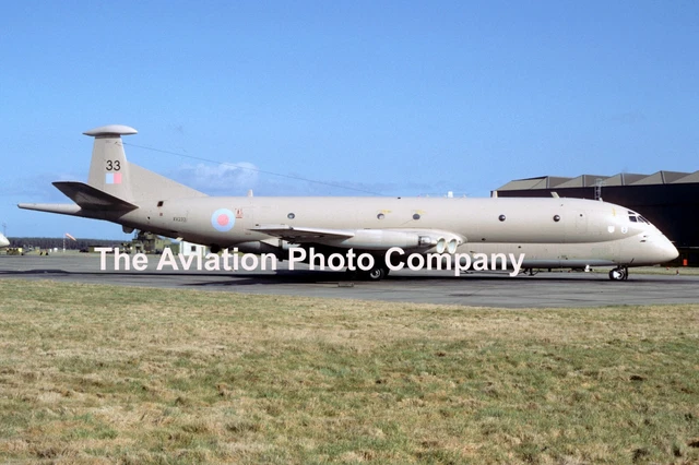 RAF ST MAWGAN Wing Hawker Siddeley Nimrod MR.2 XV233 (1985) Photograph ...