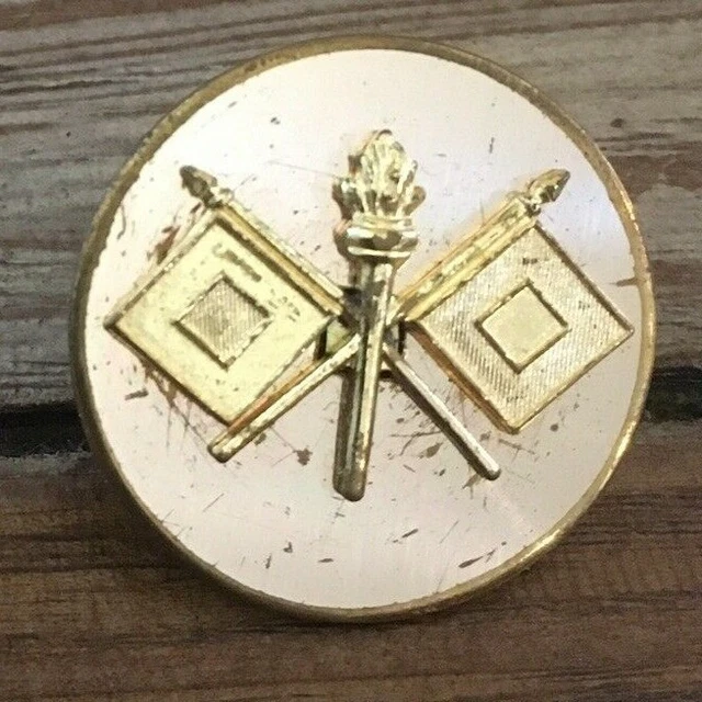 1964 US ARMY Signal Corps Enlisted Vietnam Brass Insignia Collar Pin ...
