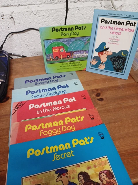 POSTMAN PAT BOOKS £14.99 - PicClick UK
