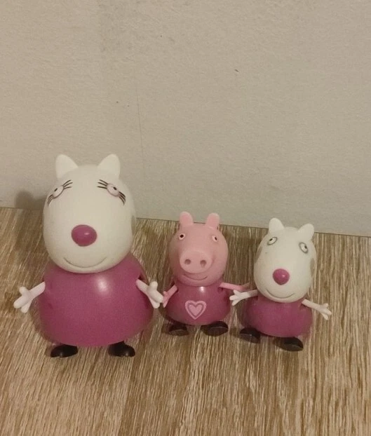 SUZY SHEEP RARE Mummy Sheep Mrs Sheep Peppa Pig Purple Dress Characters ...