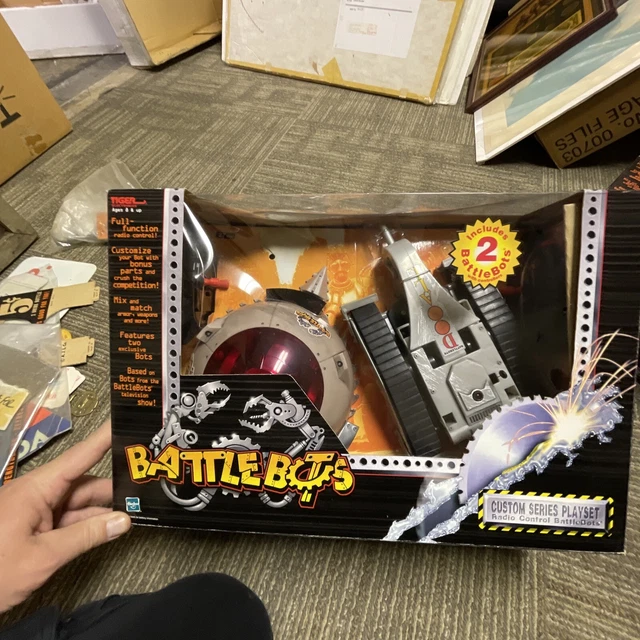 HASBRO BATTLE BOTS Custom Series Rc Play set Tiger Electronics 2001 ...