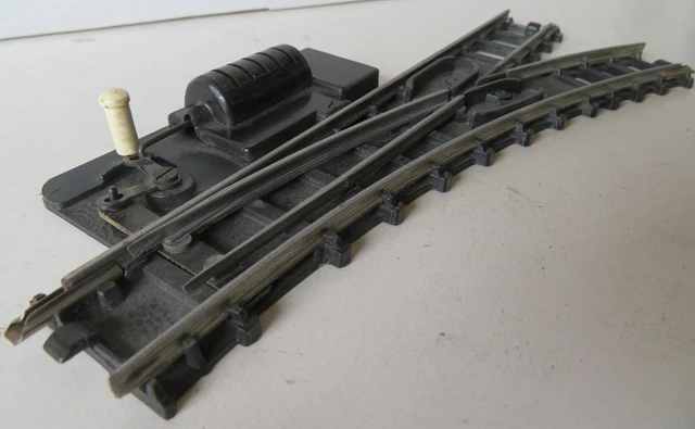 TRI-ANG RAILWAYS R294 Series 3 Right Hand Electric Point $34.99 ...