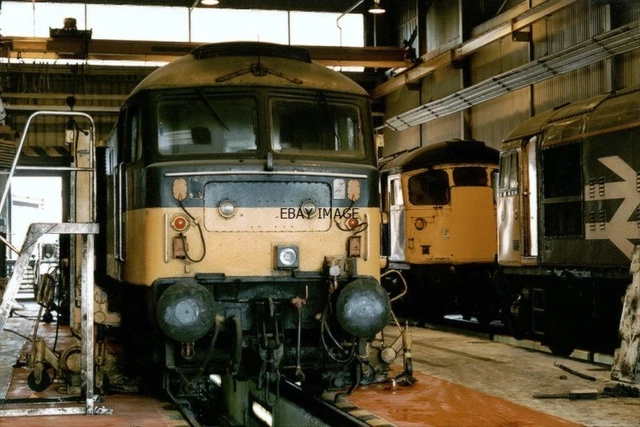 PHOTO CLASS 47 Loco No 47704 - 26028 - 26025 At Eastfield Depot 1988 £2 ...