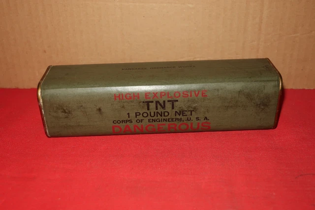 WW2 US ARMY Corps Of Engineers 1 Pound TNT Demo Block Cardboard Carton ...