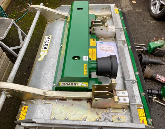 SOLD! MAJOR CYCLONE Flail/Mulching/Topper Kubota F Series Out Front ...