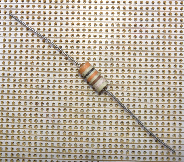 30K OHM ½W Erie Type 9 High Stability Carbon Resistor 1% Vintage 30Kr £ ...