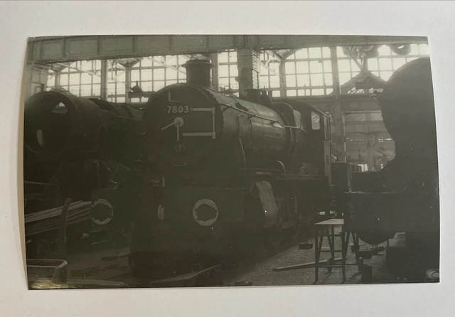 BR RAILWAY LOCOMOTIVE Photograph H2 Class - 7803 Swindon - D1279 £3.50 ...