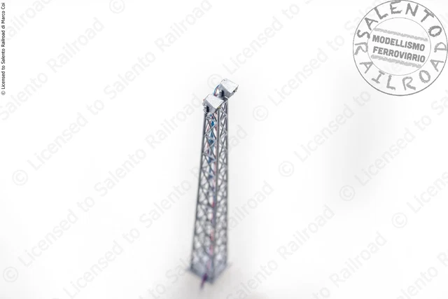 TOWER LIGHTHOUSE IN Trellis Scale N 1:160 With Headlight Illuminati LED ...