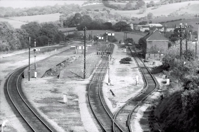 PHOTO BR BRITISH Railways Station Scene - PONTYPOOL 1976 £1.99 ...