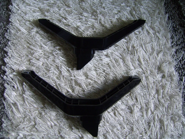 GRUNDIG 32GFB6062 FERNSEHER TV Fuss Standfuß Fuß Ständer EUR 35,00 ...