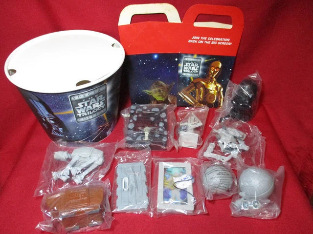 STAR WARS KFC+PIZZA Hut Promo Meal Sets Darth Vader Han Solo R2-D2 AT ...