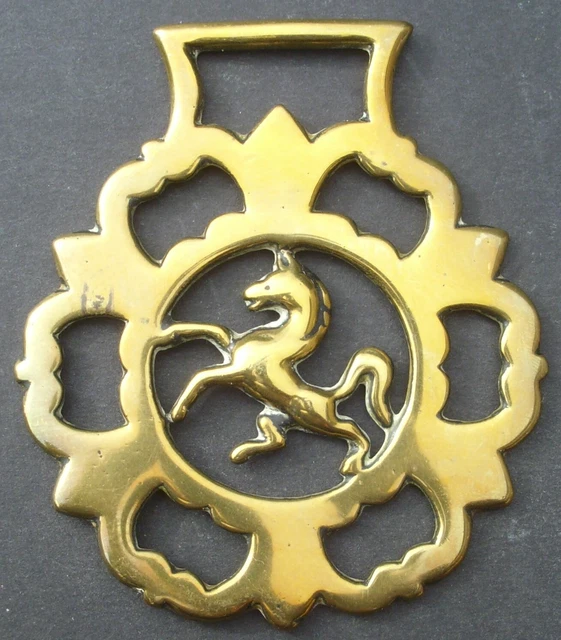 OLD CAST HORSE Brass: Prancing Horse in Batwing Border , Free P&P ...