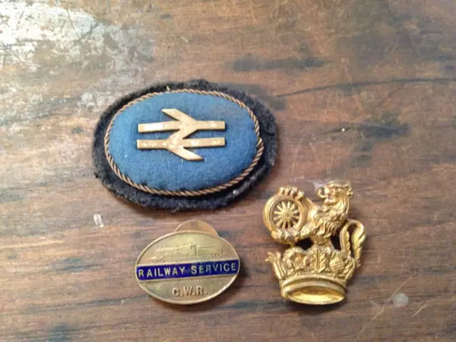 GWR RAILWAY SERVICE Badge Plus 2 Railway Badges £31.91 - PicClick UK