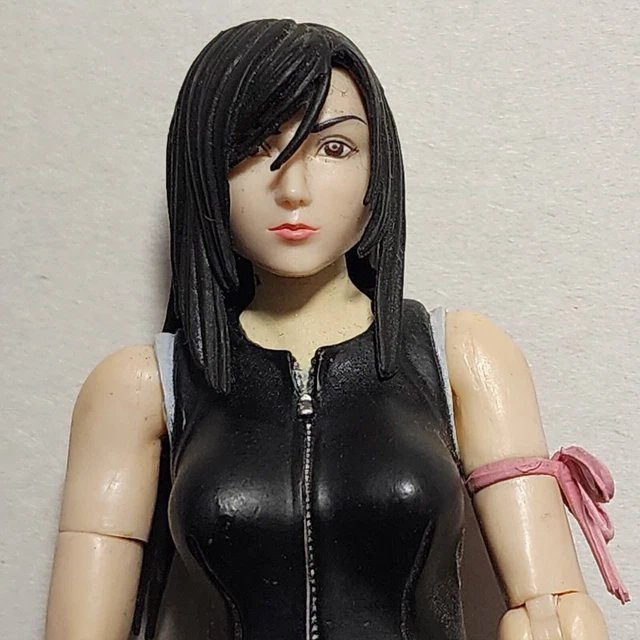 FINAL FANTASY VII Tifa Lockhart Figure Advent Children Square Enix Play ...