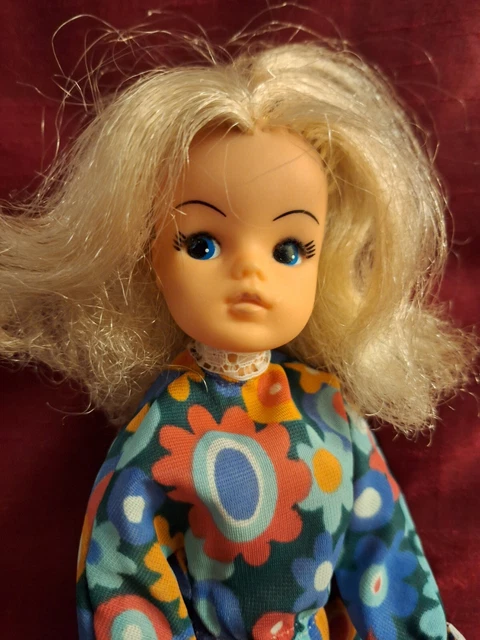 Sindy Doll Wearing Midi Dress Sindy And 033055x To Back Of Neck £5200 Picclick Uk