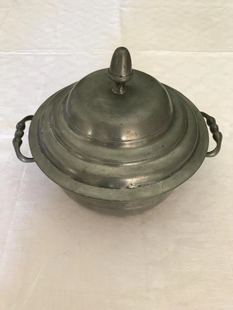 ANCIENNE SOUPIÉRE DÉCORATIVE en Etain Signée Les Etains de Paris ...