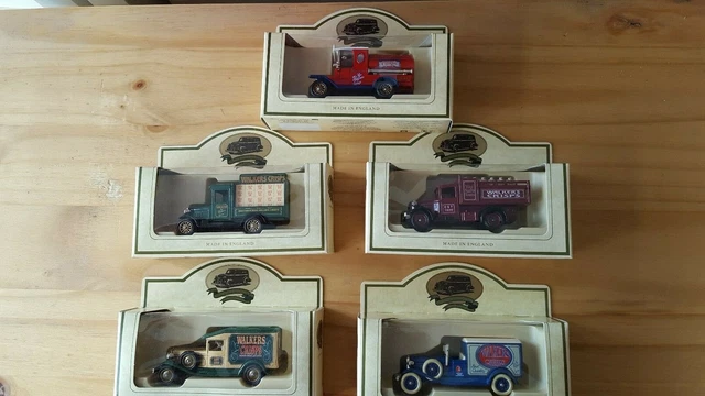 LLEDO DIE-CAST MODELS - Walkers Crisps collection - set of 5 - BNIB £10 ...