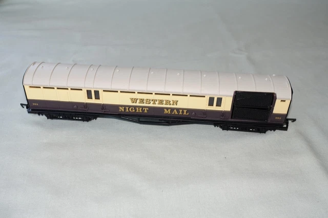 HORNBY (CHINA) EX R1180 WESTERN NIGHT MAIL COACH UNBOXED BUT EXCELLENT ...