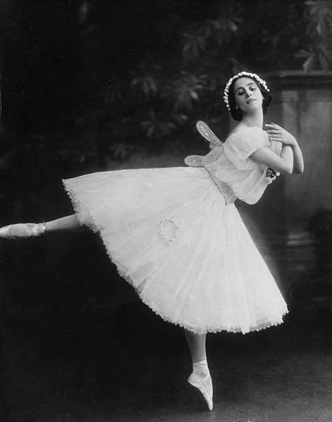 OLD LARGE PHOTO Famous Russian Ballet Dancer Ballerina Anna Pavlova ...