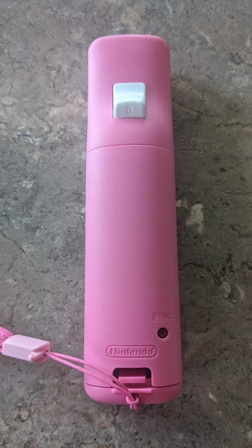 PRINCESS PEACH PINK & White Nintendo Wii Remote w/ Motion Plus! $30.00 ...