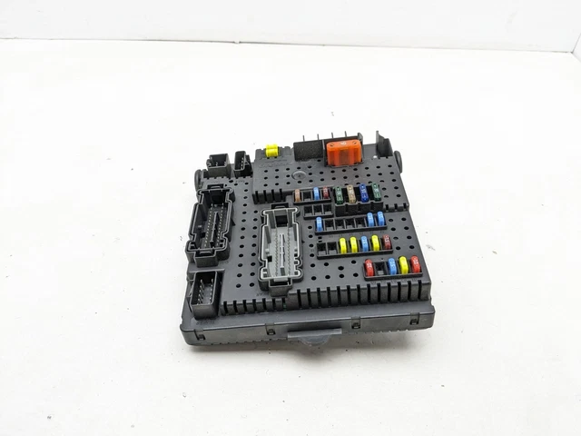 VOLVO XC90 FUSE Box 31314469 2.4 D5 Mk1 2010 £32.99 - PicClick UK