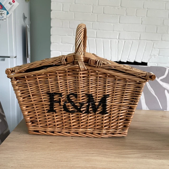 FORTNUM AND MASON F&M Genuine Large Wicker Huntsman Hamper Basket £79. ...