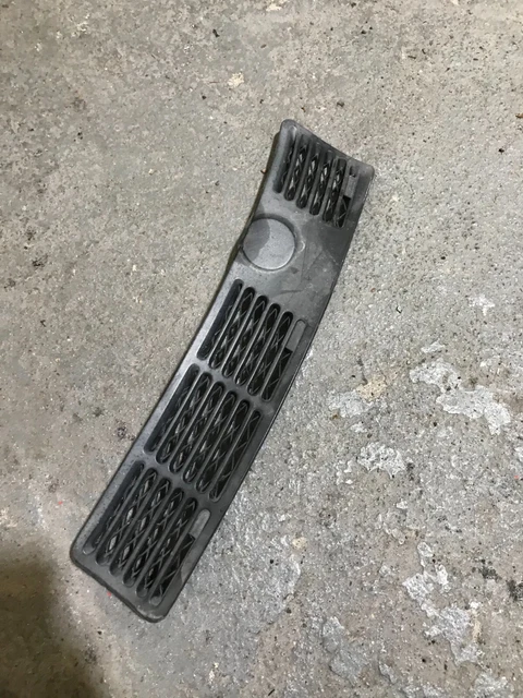 BMW E30 SALOON 4 door scuttle panel cover trim passenger £26.25 ...