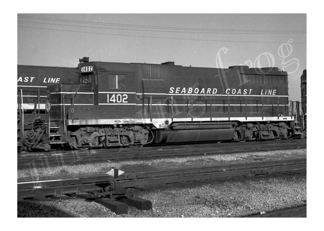 SEABOARD COAST LINE Railroad diesel locomotive #1402 5x7" photo March 1 ...