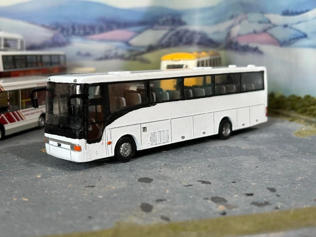 KIT BUS CONSTRUIT Modèles Psg Volvo B10M Van Hool T9 Alizee Modèle Bus ...
