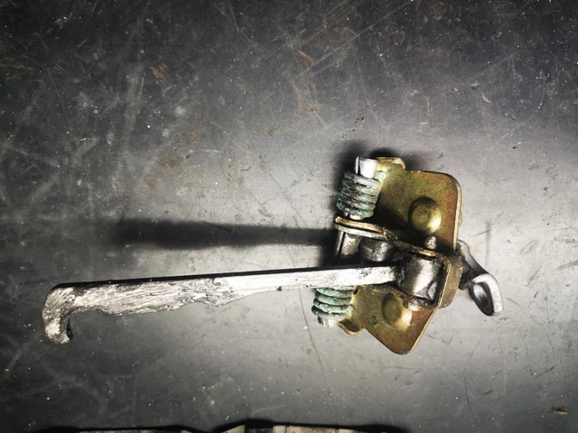 CHARNIERE RETOUR DE porte renault clio williams 16s EUR 5,00 - PicClick FR