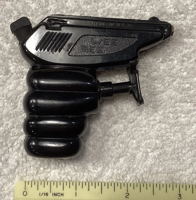1950’S- 60’S PARK PLASTICS WEE GEE 3" SQUIRT GUN/WATER GUN, BLACK ...