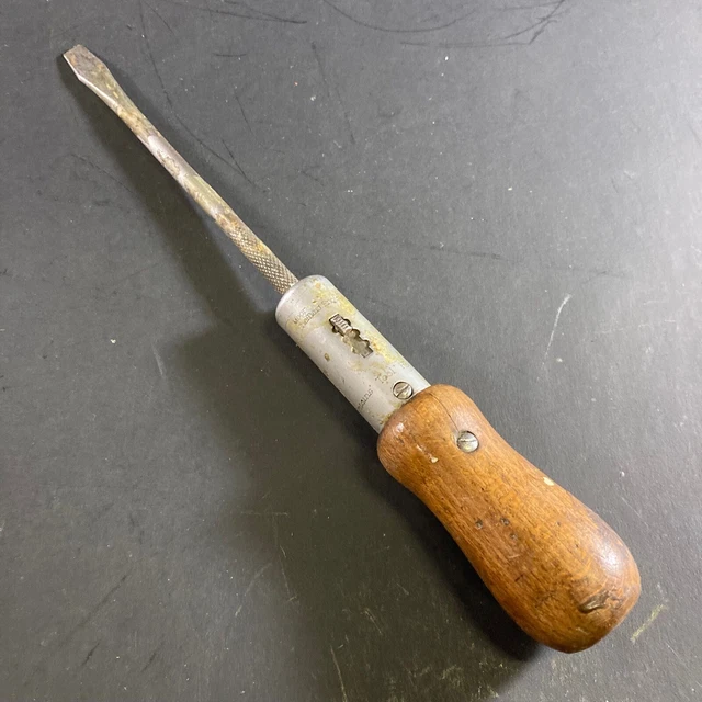 VINTAGE MOORE & Wright England Ratchet Flat Head Slotted Screwdriver ...