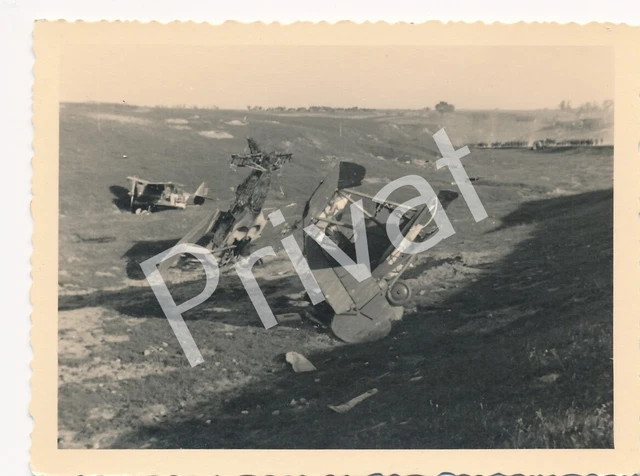 FOTO WK II Wehrmacht abgeschossene Flieger aircraft shot Russland ...