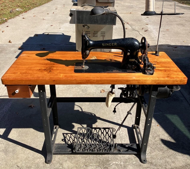 VINTAGE ANTIQUE SINGER Sewing Machine G-Series In Cabinet With Ge ...
