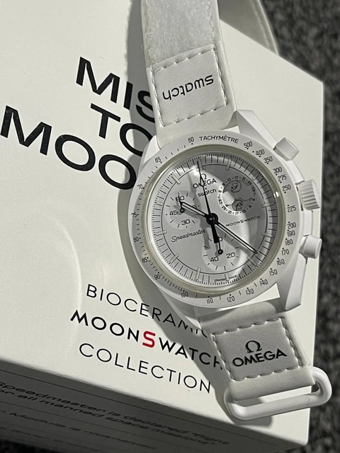 SWATCH X OMEGA Mission To The Moonphase Moonswatch White Snoopy Full ...