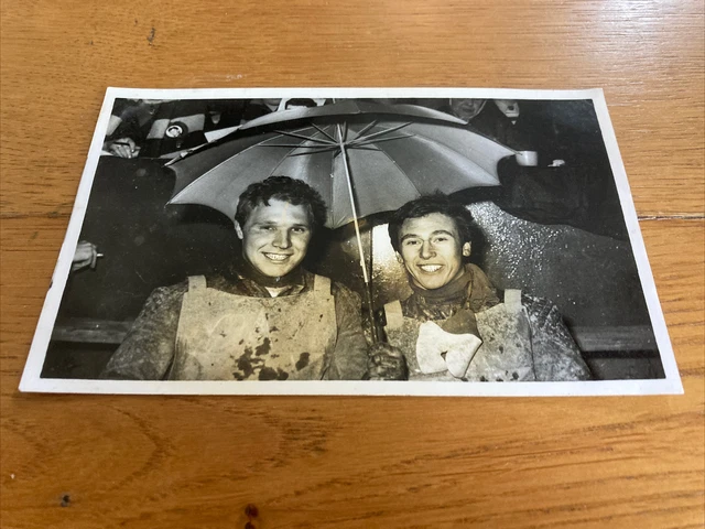 SPEEDWAY PHOTOGRAPH OF Bob Dugard And Trevor Hedge Of Wimbledon £3.00 ...