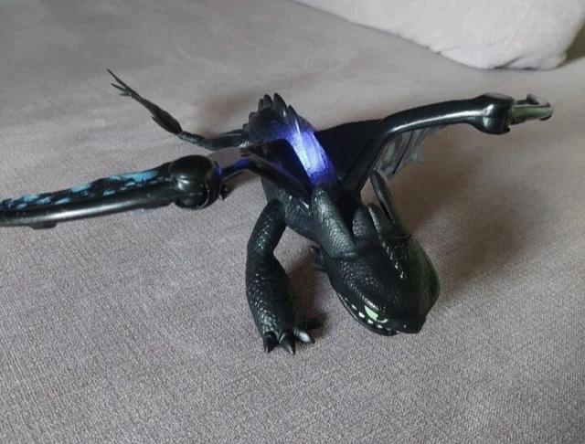 HOW TO TRAIN Your Dragon Toothless Fabric Wings Light Up Action Figure ...