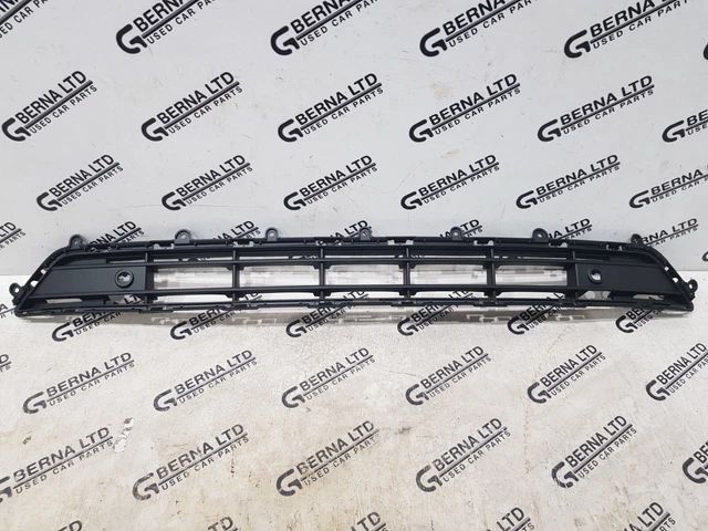 GENUINE VOLVO XC40 2017-2023 Front Bumper Lower Grill 31449342 £84.00 ...