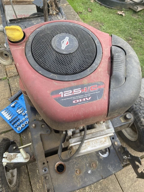 RIDE ON LAWN Mower Briggs And Stratton 12.5 Hp Complete Engine £350.00 ...