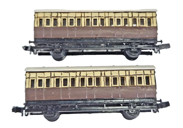 RAKE OF 2 N Gauge GWR Dean Clerestory Model Railway Passenger Coaches ...
