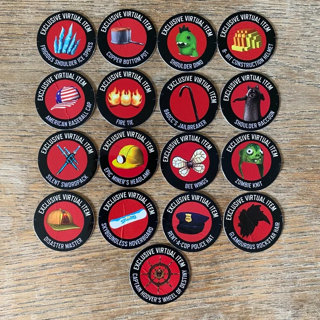 ROBLOX CODE 17 Artikel Mix Set The Vault virtuelles Spielzeug Code ...