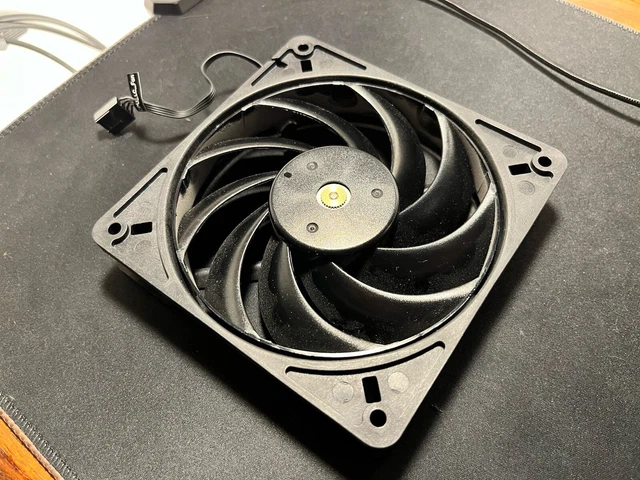 HP OMEN 30L AIO Gaming PC Fan (Cooler Master) 120mm 😎 FA12025E12BPM £9. ...