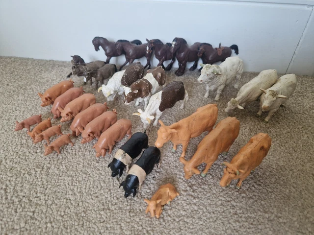 BRITAINS 30PC FARM Animal Set *VGUC*play*vintage*collection*pigs*cows ...