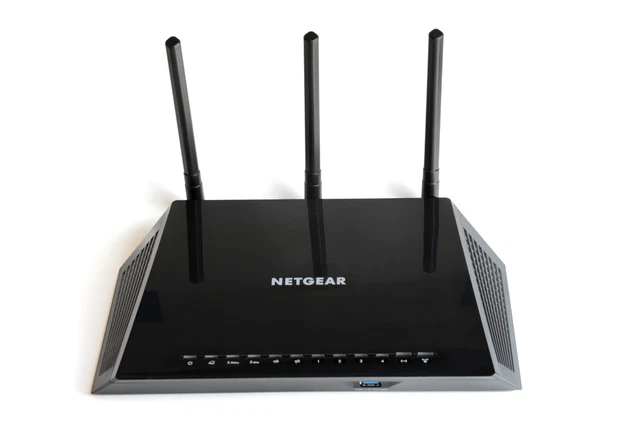 NETGEAR AC1750 R6400V2 4-Port Smart WiFi Router 802.11ac Dual Band ...
