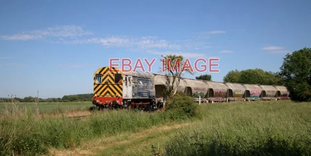 PHOTO CLASS 08 Shunter 08 809 Brings The Empties Up The Ketton Cement ...