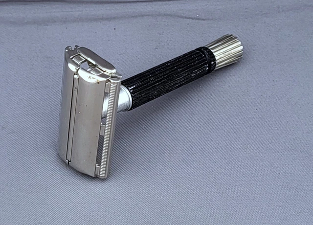 GILLETTE BLACK HANDLE Super Speed Razor - TTO - L-4 - 1966 Model $17.00 ...