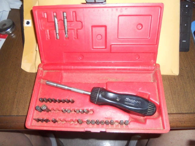 SNAP ON TOOLS Ratcheting Magnetic Screwdriver Set SSDMR4A Black W/Case ...